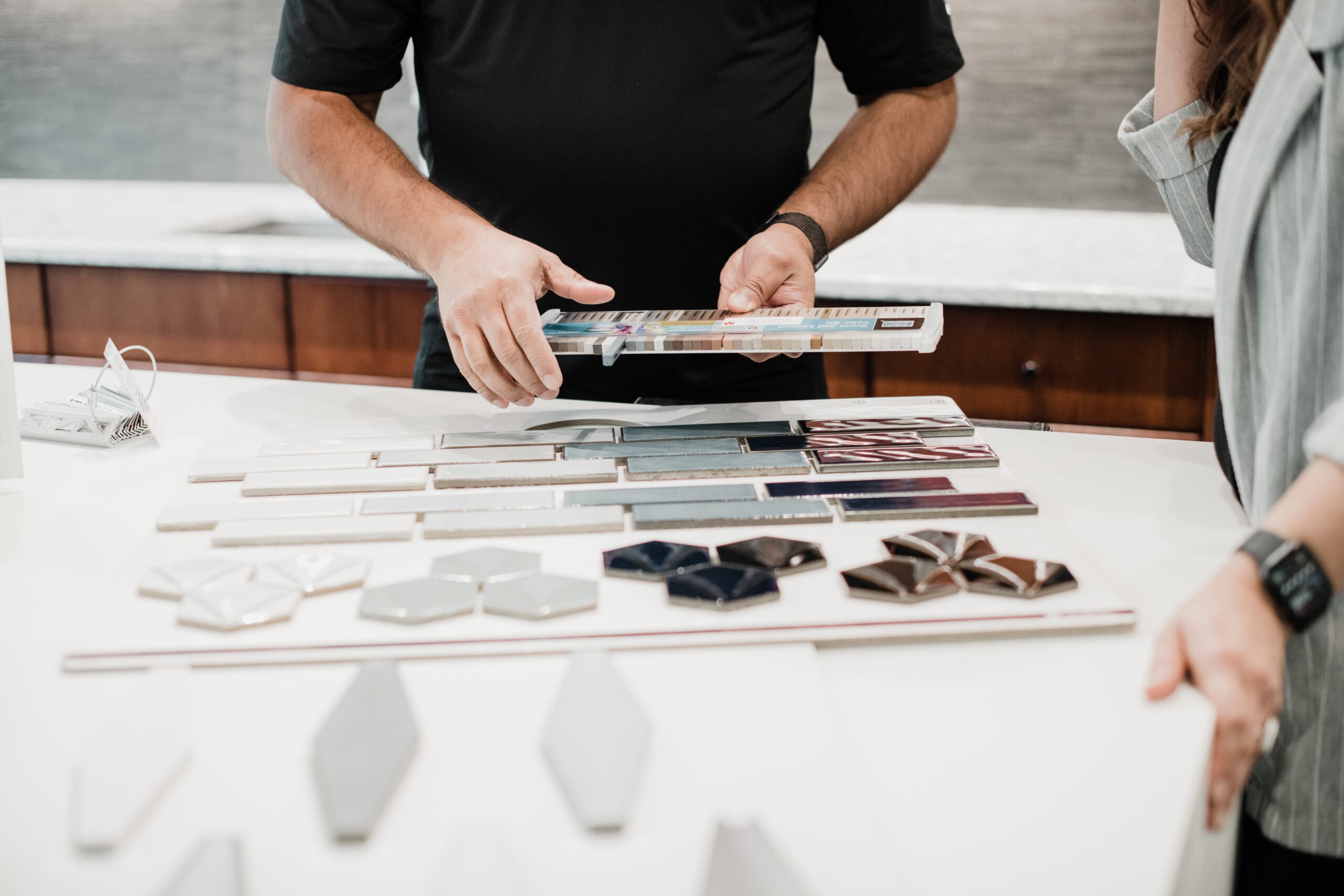 How to Choose Grout Color for Your Tile - Precision Countertops